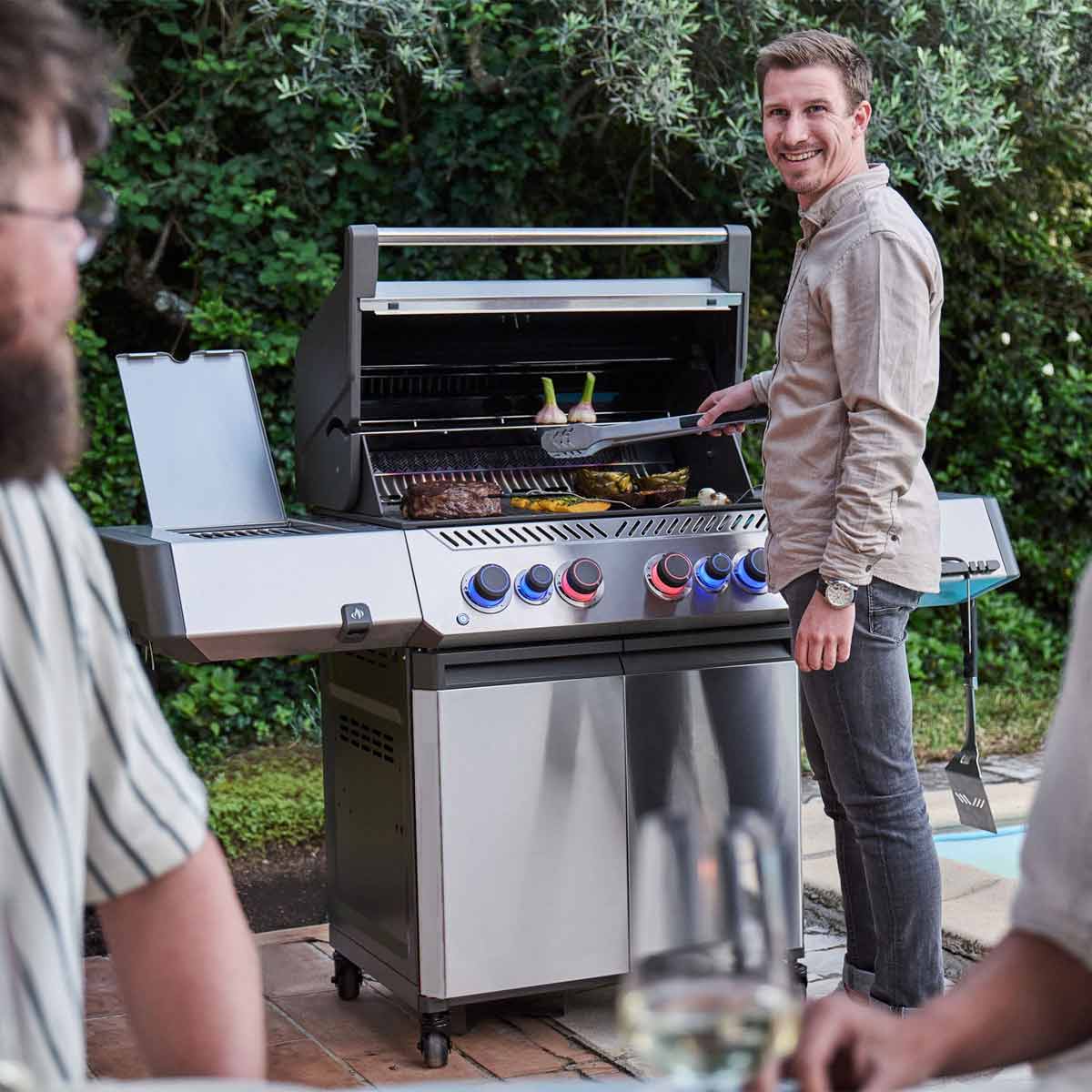 Napoleon Prestige 500 | Connected | 2025 | Edelstahl | P500VXRSIBPSS-DE